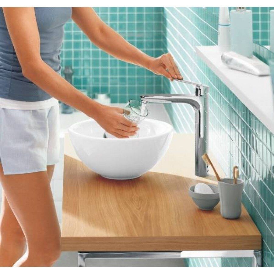 Maišytuvas praustuvui Hansgrohe Logis E 230 su dugno vožtuvu, chromas, 71162000 | Muresta.lt